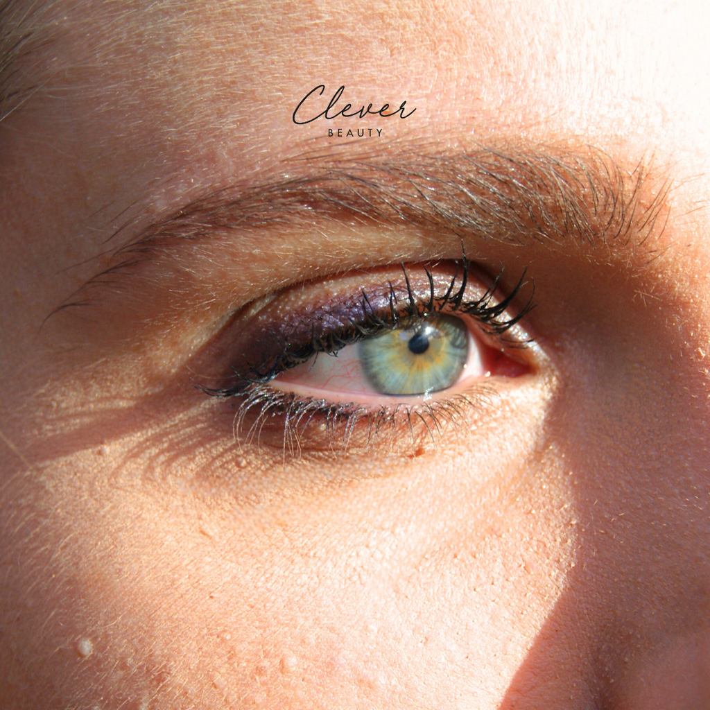 Techniques de Maquillage des Yeux avec les Crayons Naturels Clever Bea ...